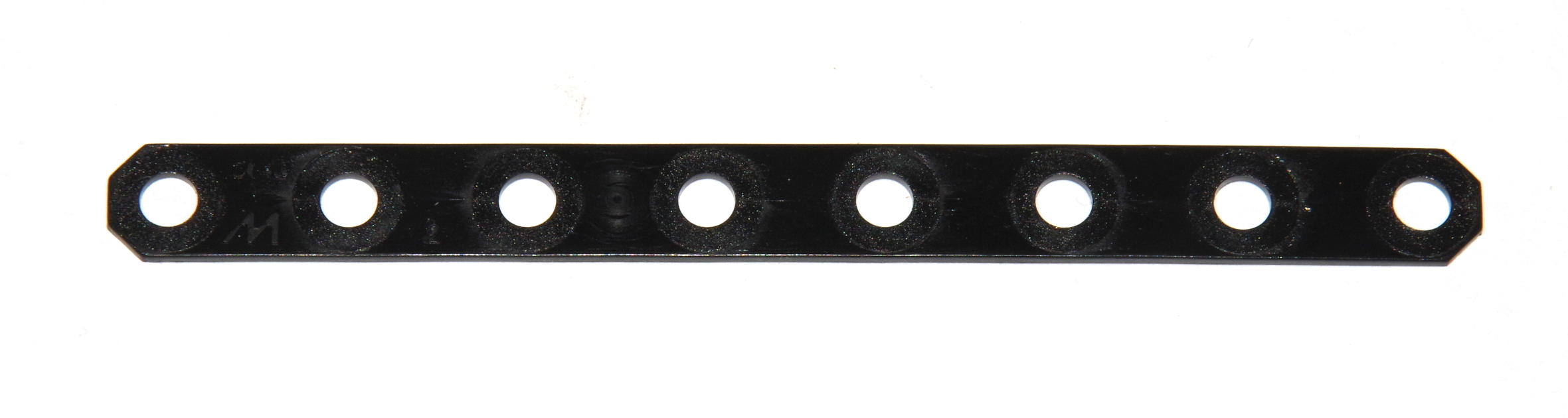 D140 Narrow Plastic Flexible Strip 8 Hole Black Original