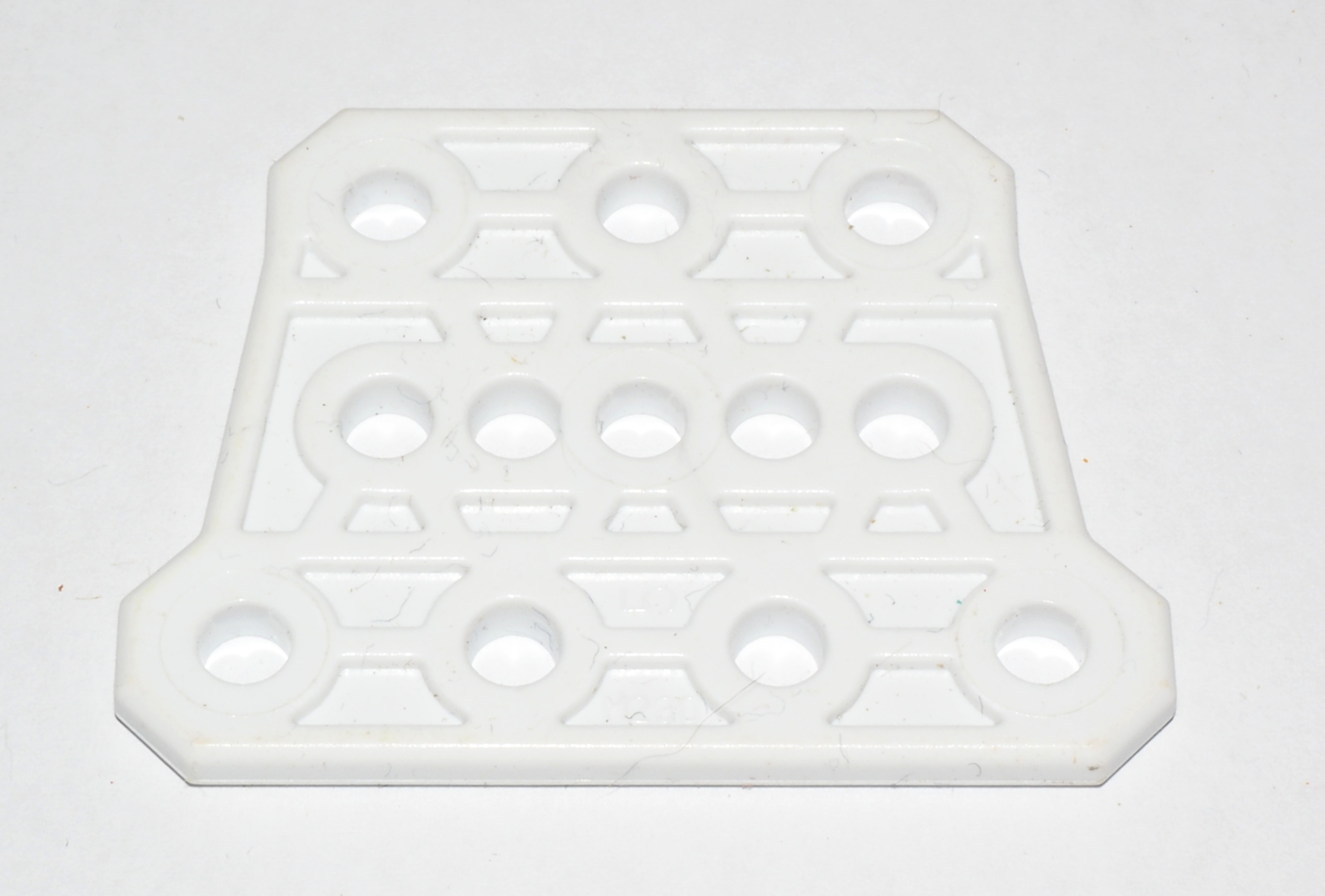 M230 Trapezoidal Plate 2" x 1½" White Plastic Original